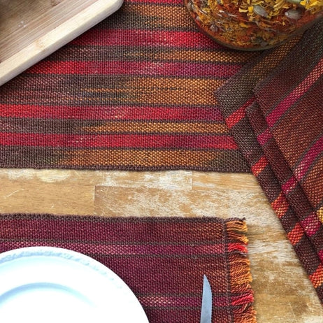 A Simple Guide to Rigid Heddle Reeds – Schacht Spindle Company